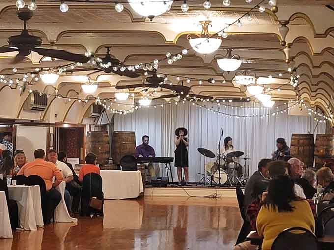 Live music on a steamboat feels like time travel with a soundtrack, and honestly, that's exactly what the doctor ordered.