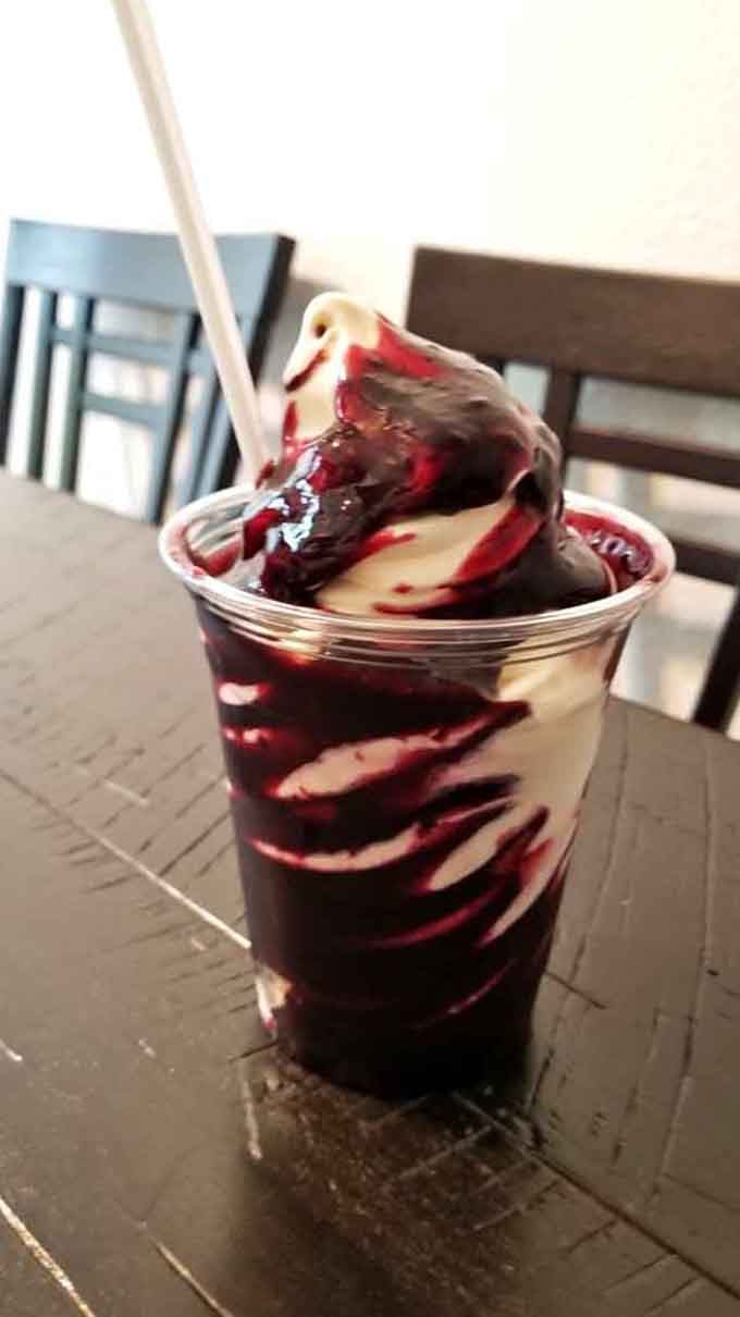 Blackberry sundae swirled with local berry goodness, Oregon knows how to do ice cream right always.