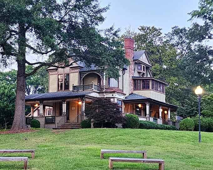 The historic Harper House showcases Victorian elegance, reminding us that Hickory has always appreciated quality and craftsmanship.