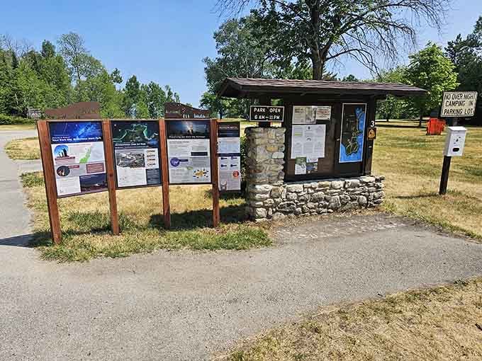 These information boards tell you everything you need to know before venturing into the wilderness.