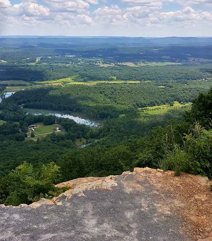 Views like this remind you why people used to climb mountains before Instagram made it mandatory.