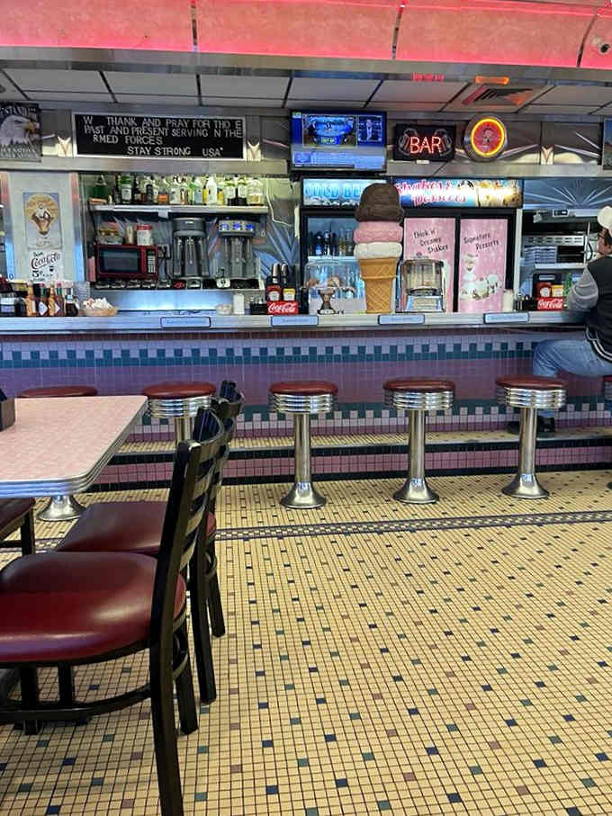 Another angle of retro perfection, proving every corner of this place deserves its own photo shoot.