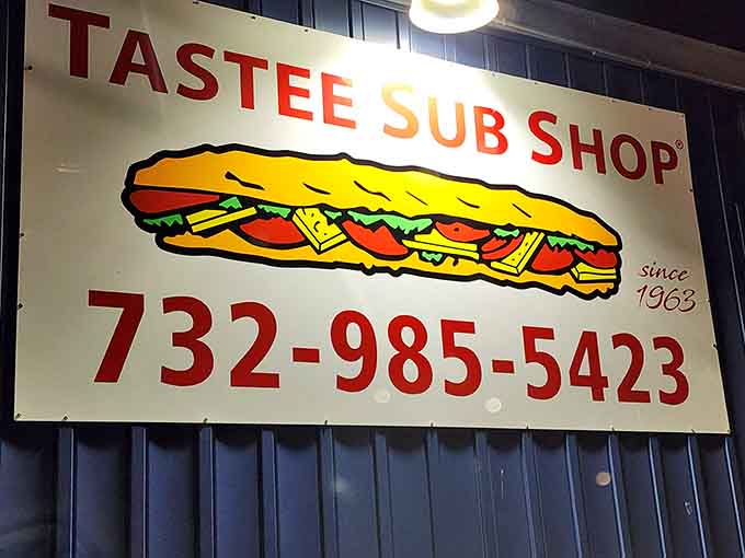 That vintage signage has welcomed hungry travelers for decades, a roadside promise that never disappoints.