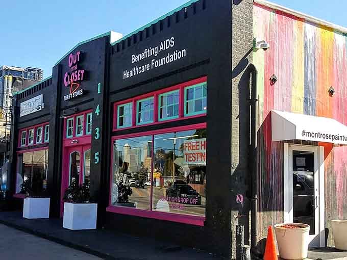 Bold pink and black colors make a statement about shopping with purpose while supporting an important healthcare mission.