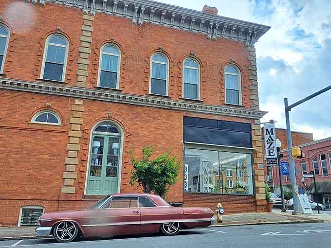 The Maze Brick building create the perfect spot in town like saving grace while enjoying the town.