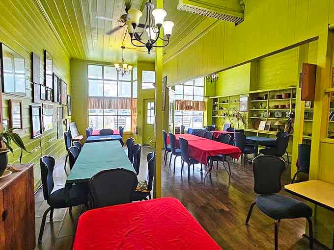 Dining rooms this welcoming make you want to pull up a chair, grab a plate, and settle in for the afternoon.