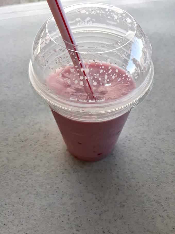 Berry smoothies that taste like summer decided to take liquid form and move into your cup permanently.