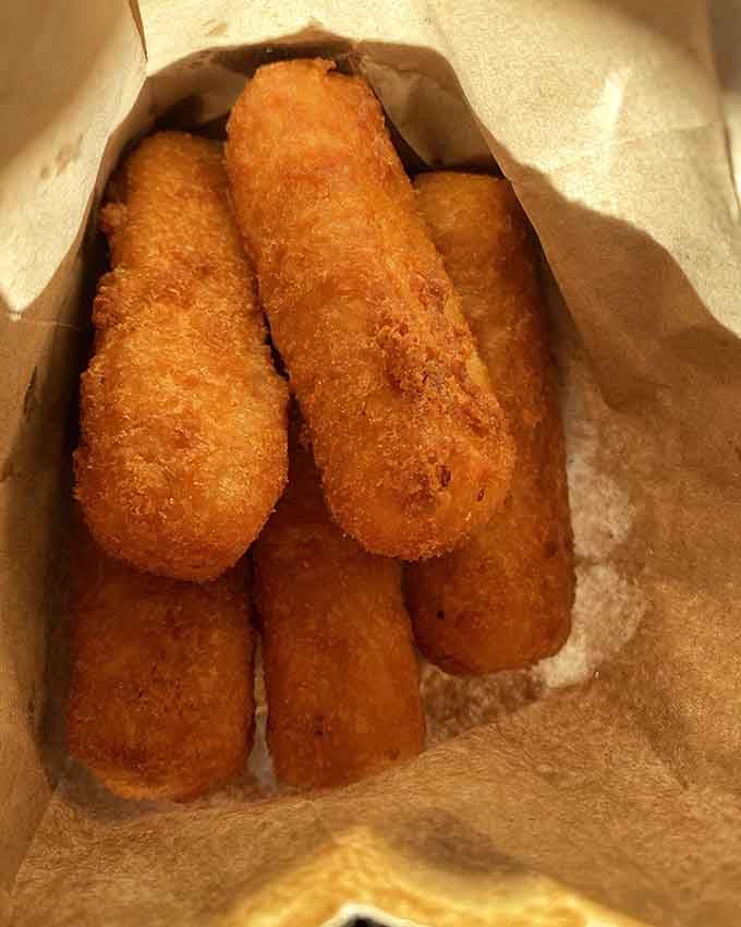 Golden, crispy mozzarella sticks that stretch like they're auditioning for a cheese commercial&mdash;and they'd definitely get the part.