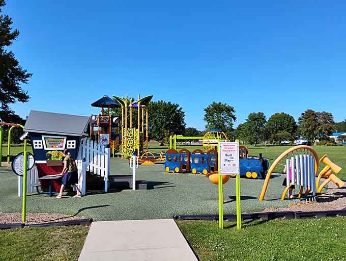 This playground equipment looks more fun than half the entertainment options in cities ten times this size, honestly.