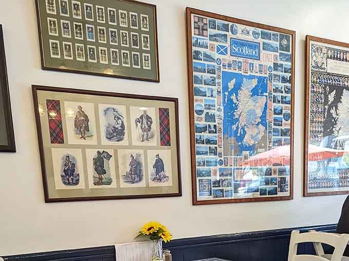Scottish-themed wall art pays homage to the restaurant's namesake, that distant northern point across the Atlantic Ocean.