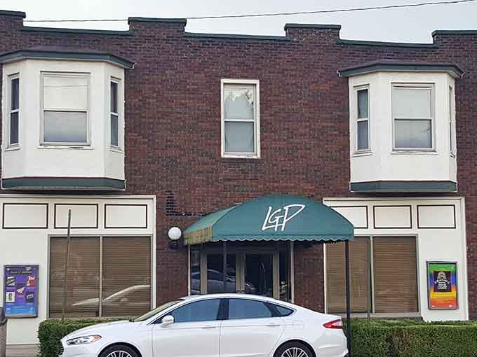 The Looking Glass Playhouse brings entertainment to downtown in a building that's got more stories than Shakespeare himself.