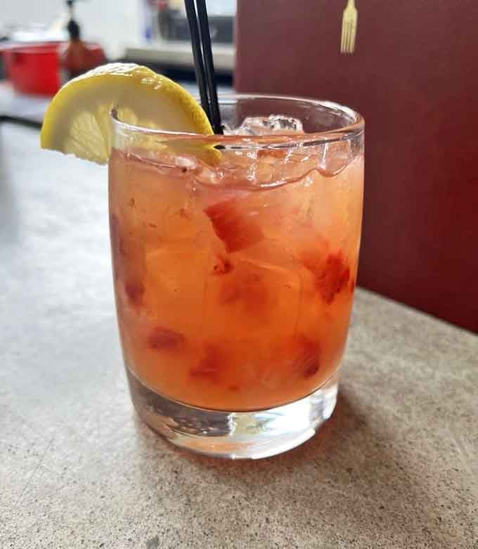 This peachy cocktail looks refreshing enough to make you forget it's not actually summer vacation yet.