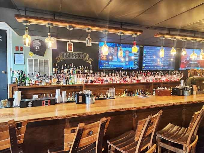 The bourbon selection at the bar rivals the meat selection, offering liquid courage for tackling that full rack.