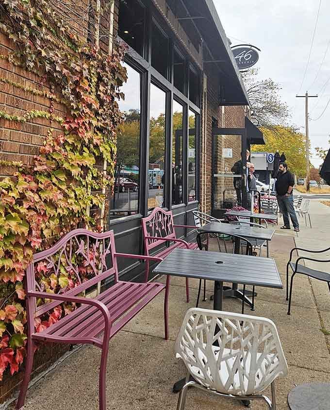 Outdoor seating where you can enjoy your pastries while pretending you're in a Parisian caf&eacute;, Minnesota style.