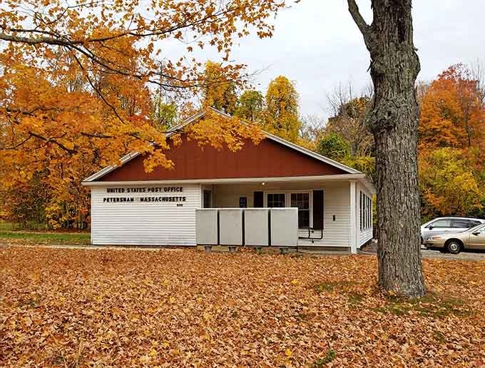 Even the post office looks picture-perfect here, making bill-paying almost seem like a pleasant errand.