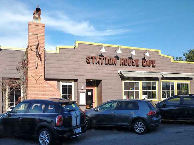 The Station House Cafe, where weekend brunch is worth the drive and the inevitable wait.