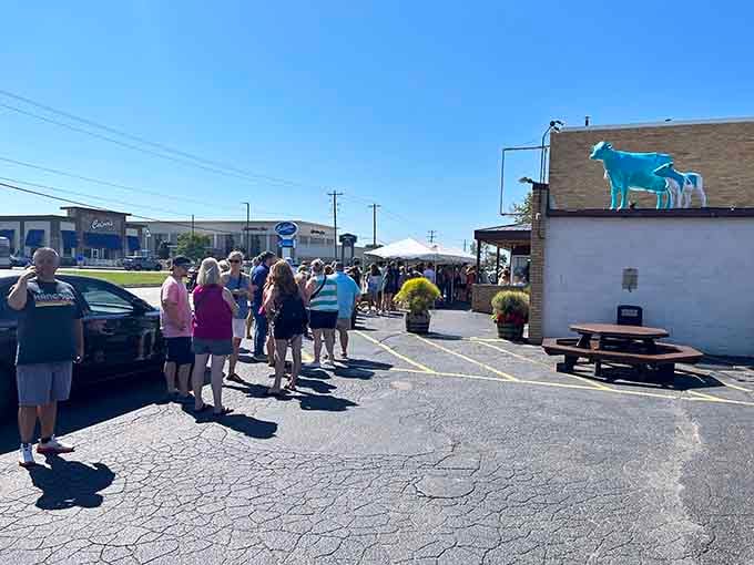 That line wrapping around the building? It's basically a five-star review you can see from the parking lot.