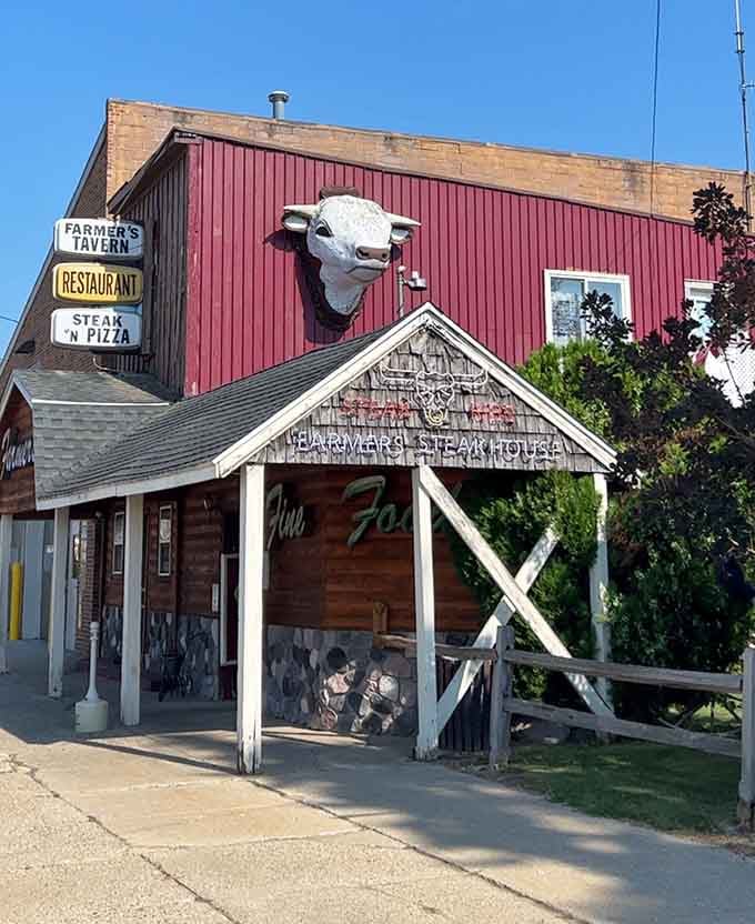 That giant cow head mounted on the barn-red building announces with zero subtlety: serious beef lovers have found their paradise.