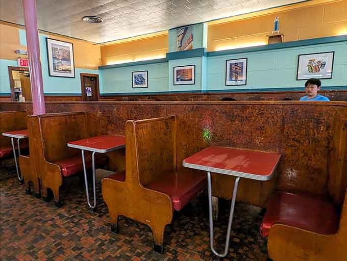 These booths have seen first dates, business deals, and countless lunch breaks, each one adding to Worcester's living history.