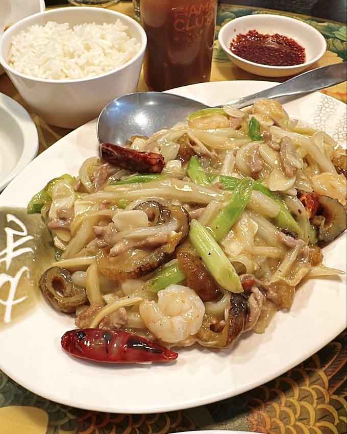 Stir-fried noodles with seafood that'll make you forget every mediocre noodle dish you've ever settled for.