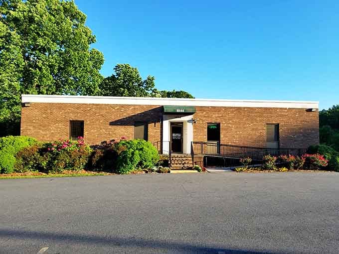 Brick buildings house essential services with the kind of accessibility that makes daily life genuinely easier here.