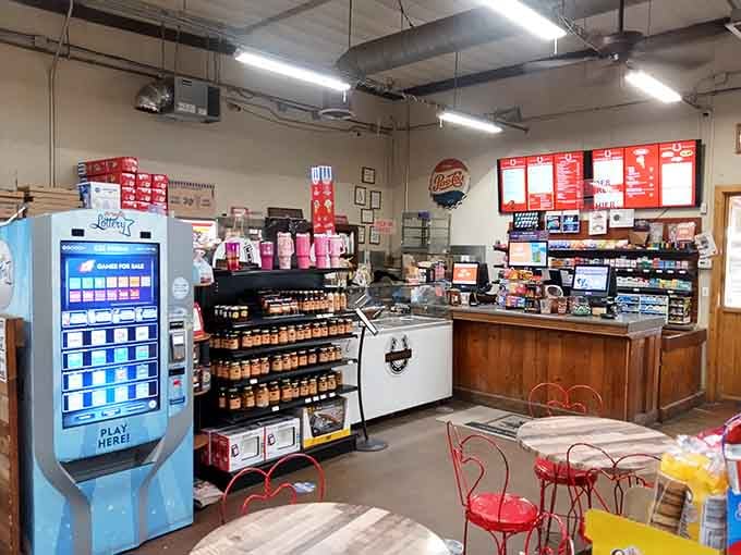 Behind that counter, the promise of fresh food and friendly service creates the kind of experience that keeps people coming back.