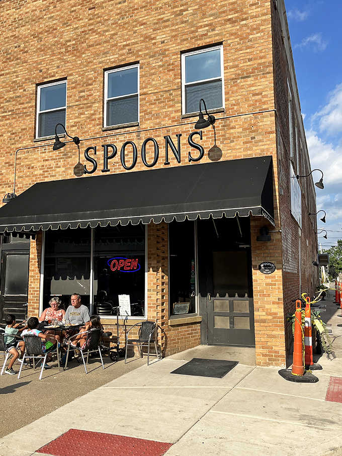 Spoons offers sidewalk seating where you can watch the world go by at a pace that won't give you whiplash.