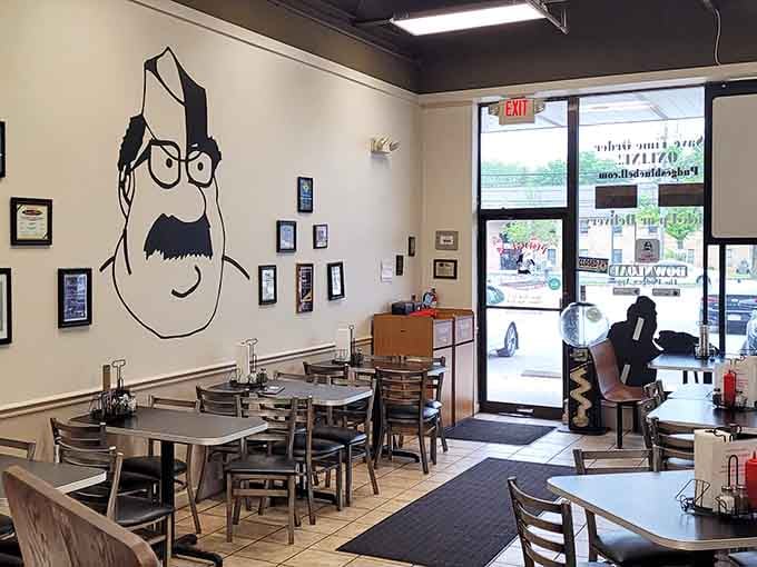 More proof that Pudge's keeps things casual, comfortable, and focused on what really matters: the food.