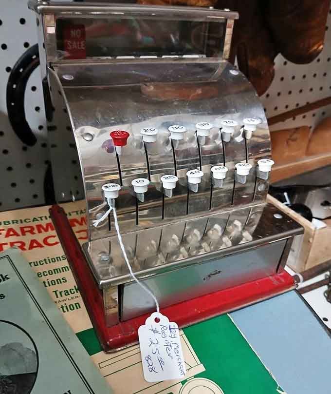 An old-school cash register that actually required math skills, unlike today's machines that do everything except judge.