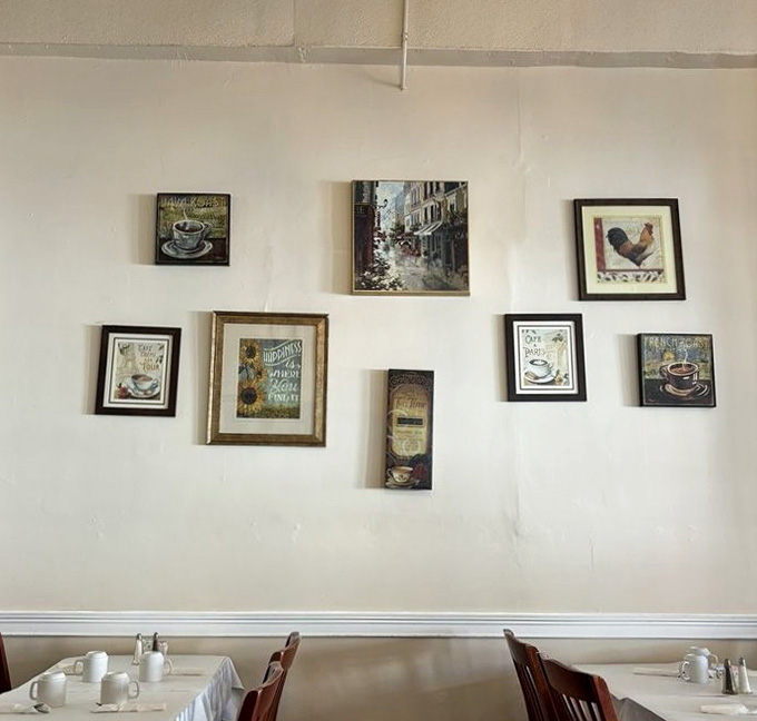 Coffee-themed wall art sets the caffeinated mood without being too precious about it. Just right.