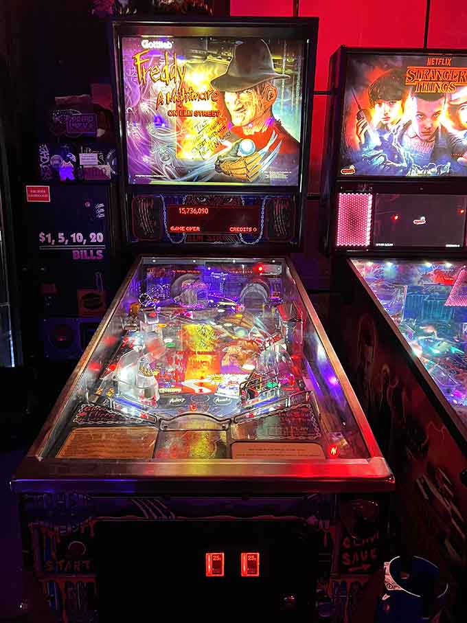 Freddy Krueger himself guards this pinball machine, daring you to beat his high score while he watches menacingly.