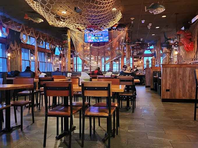 Spacious seating and ocean-themed decor make every table feel like a front-row seat to your own seafood spectacular.