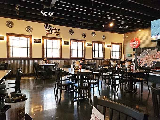 The dining room offers plenty of space to spread out, relax, and enjoy your meal in comfortable surroundings.