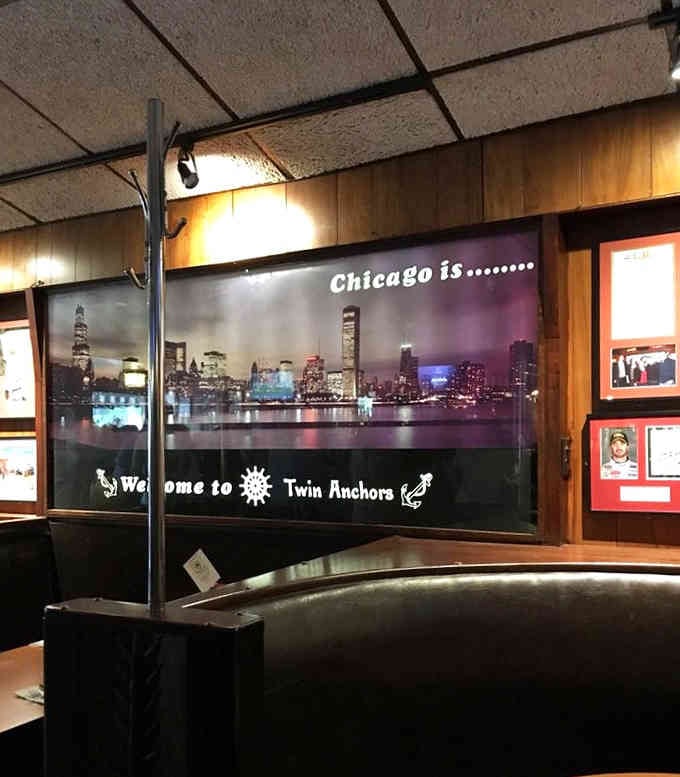 The Chicago skyline mural welcomes you properly, reminding everyone exactly which city perfected the baby back rib.