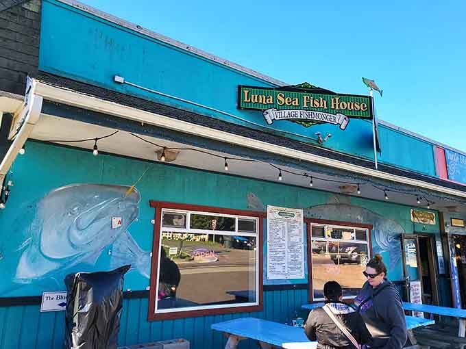 Luna Sea Fish House serves up seafood so fresh it was probably swimming this morning, no exaggeration needed here.