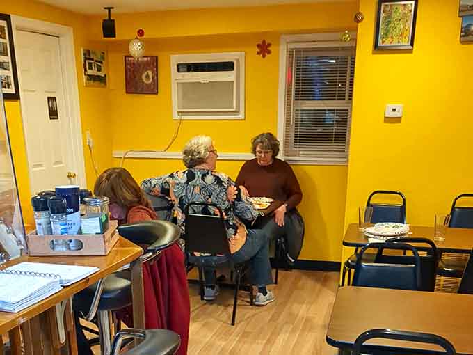 Real people enjoying real food in a real restaurant: this is what dining out should always feel like, honestly.