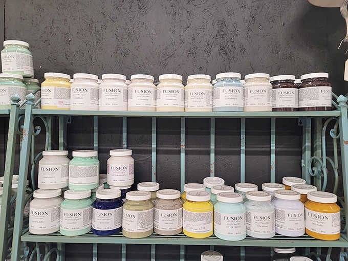 Fusion Mineral Paint products offer DIY enthusiasts the tools to transform their vintage finds into personalized masterpieces beautifully.