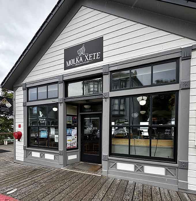 Clean lines and modern design house this eatery, proving that historic towns can embrace contemporary culinary adventures too.