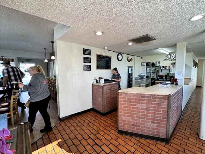 That brick counter and open kitchen layout mean you can watch your breakfast being made with care.