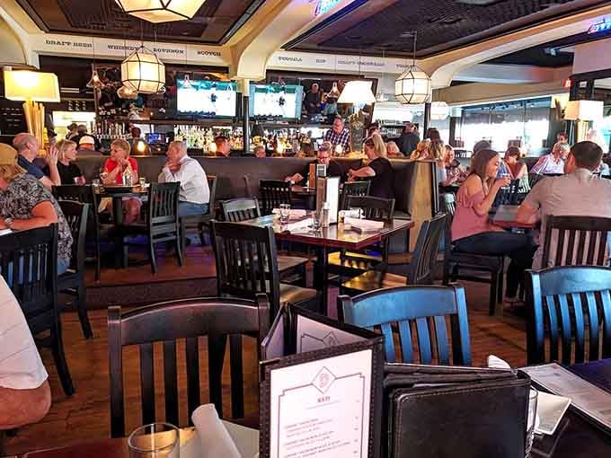 A bustling dining room full of happy people is always the best endorsement any restaurant could possibly ask for.