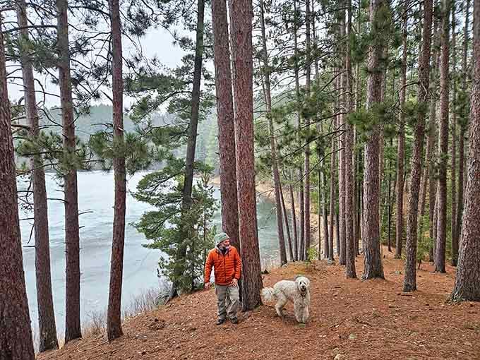 Walking these lakeside paths with your best friend is basically the Minnesota version of finding inner peace.