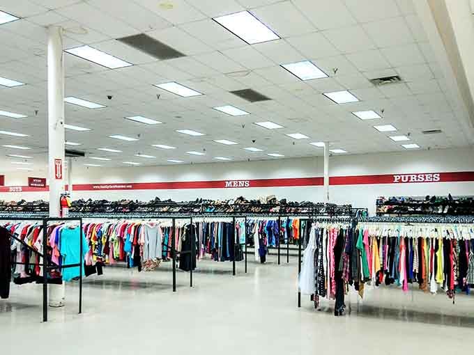 This sprawling floor plan offers more square footage of shopping possibilities than most people's entire first apartments had.