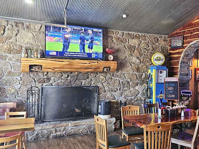 A stone fireplace adds warmth to the dining room, though the ribs provide plenty of heat themselves.