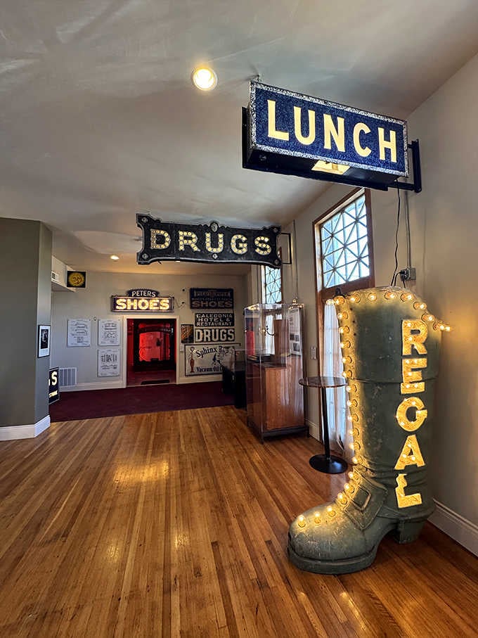 The Regal boot stands sentinel in another view, reminding us that good signage never goes out of style completely.