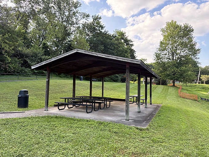 Even the parks here offer a peaceful respite where you can rest your feet after hours of serious treasure hunting.