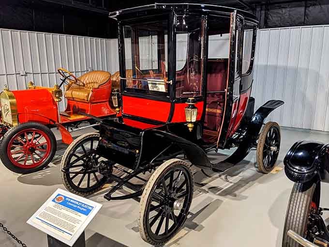 The 1910 Waverley Electric proves we've been trying to ditch gasoline longer than anyone wants to admit publicly.