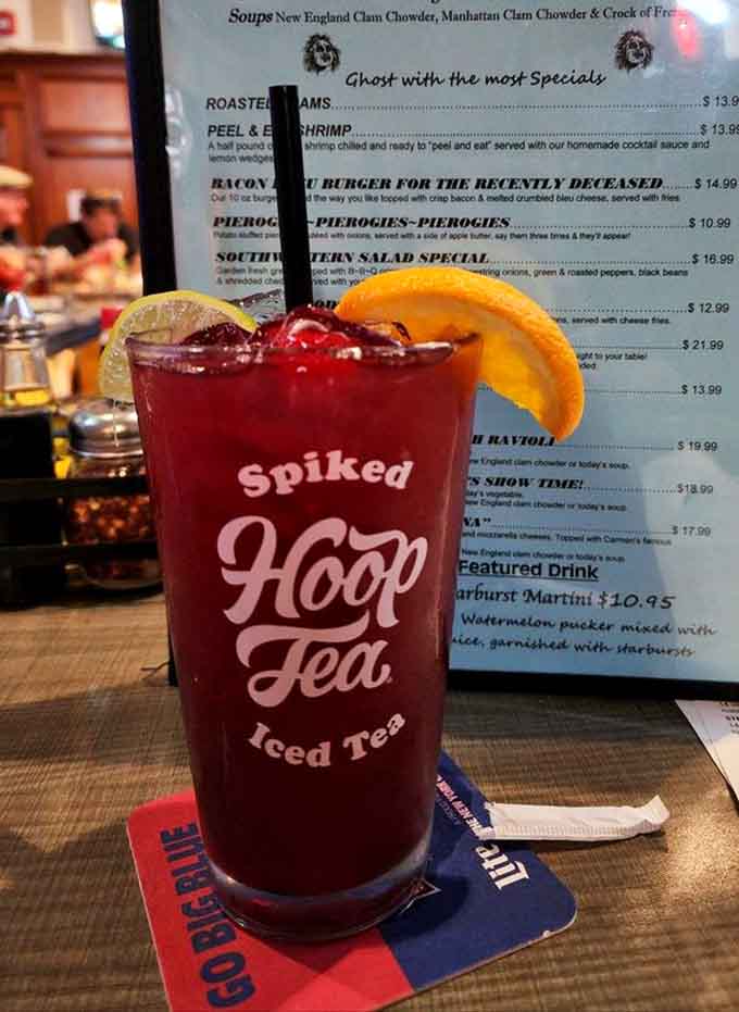 That spiked iced tea looks refreshing enough to fuel you through an entire extra-large pizza challenge attempt.