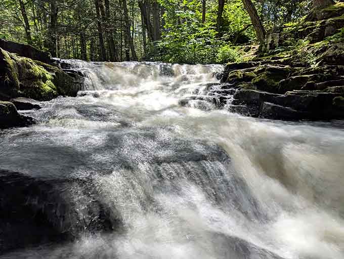 These cascading falls prove that Pennsylvania's got the goods when it comes to dramatic water features.