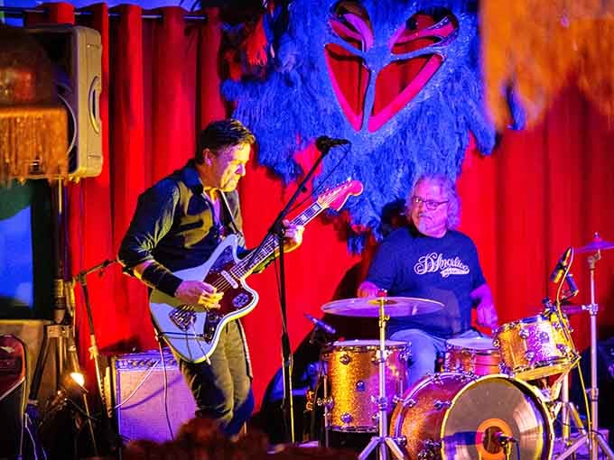 Live music transforms dinner into an experience, because apparently good food wasn't enough excitement for one night.