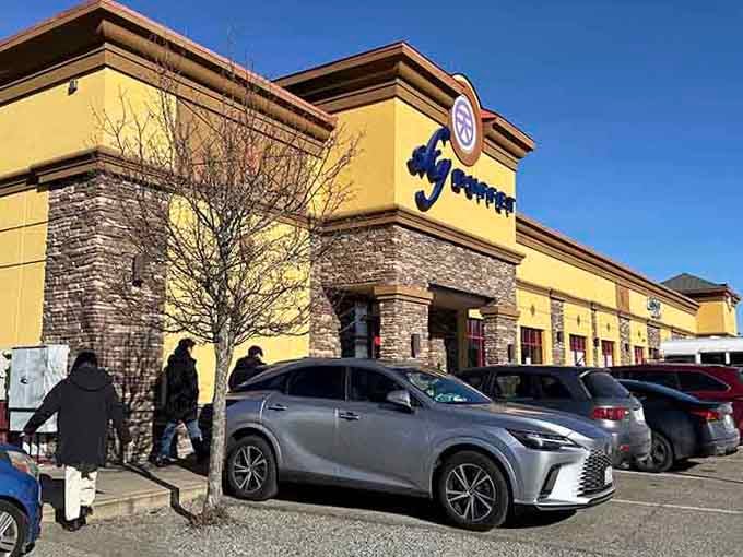 Another packed parking lot confirms what locals already know&mdash;this place delivers on its delicious promises every single time.